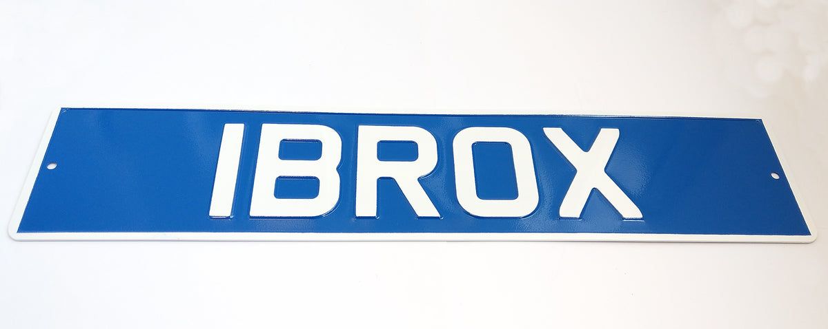 Ibrox Sign – The Keekin' Glass